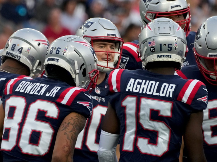 Second Half Predictions: How the Patriots Could Get to 11 Wins