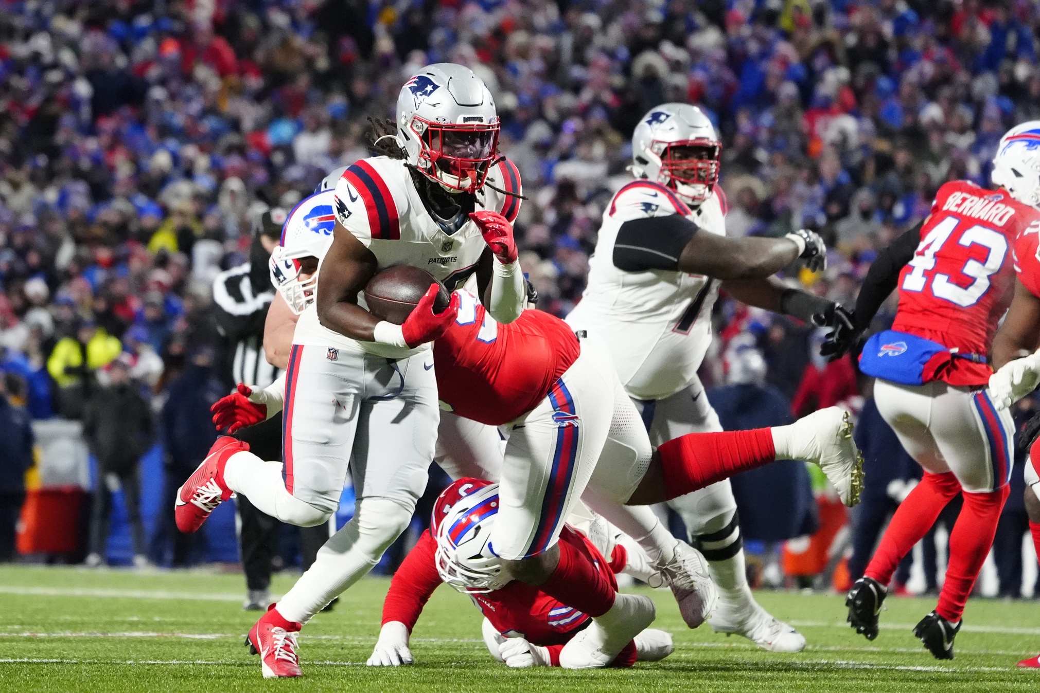 8 Thoughts Following Patriots' 24-21 Loss in Buffalo