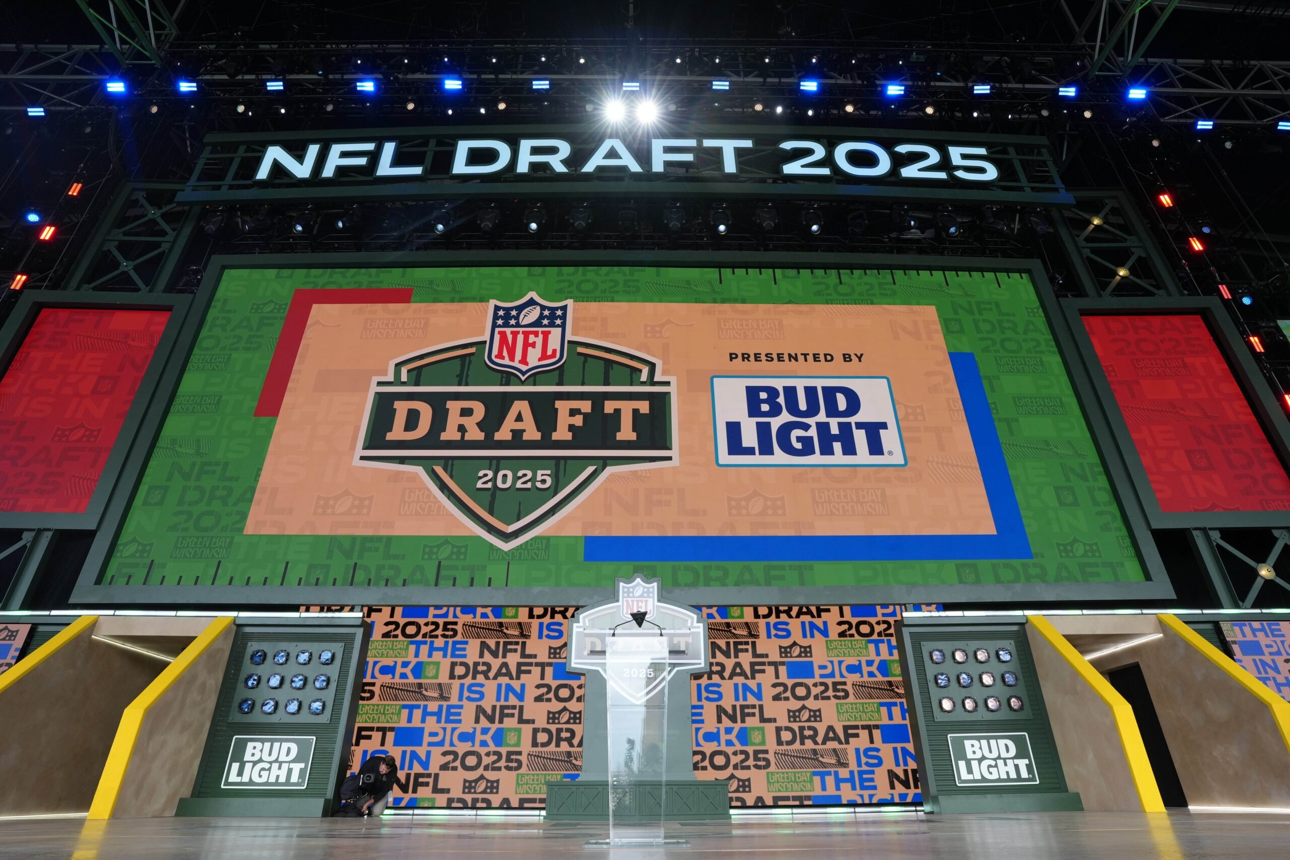 2025 New England Patriots Draft - The Latest News, Rumors and Player ...